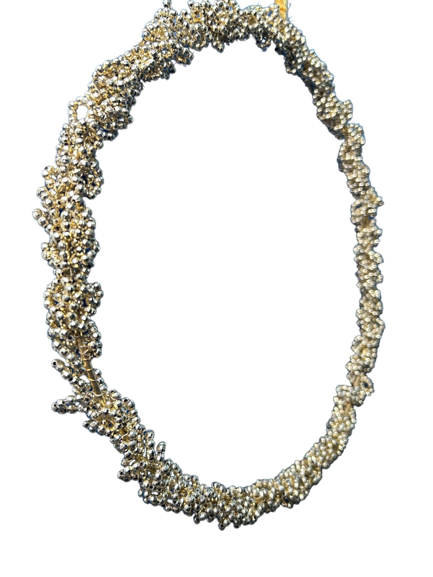 Grande couronne en perle doré argenté avec ruban - Inspiration berbere